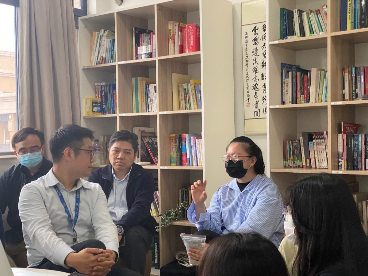 MCM College: “AI Is Coming” Book Sharing Session – UM E-bulletin board