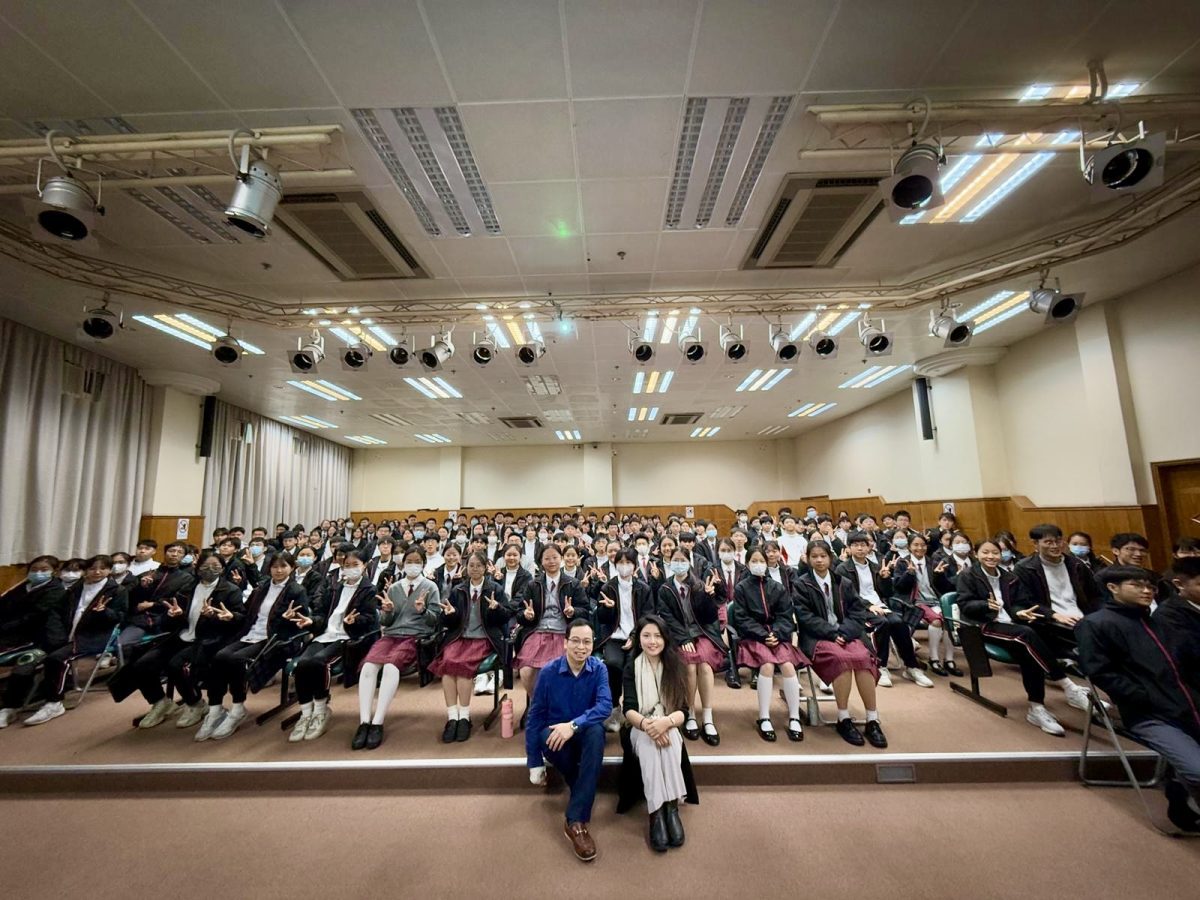 UM Public Speaking Team Coaches Visit Keang Peng School – UM E-bulletin ...