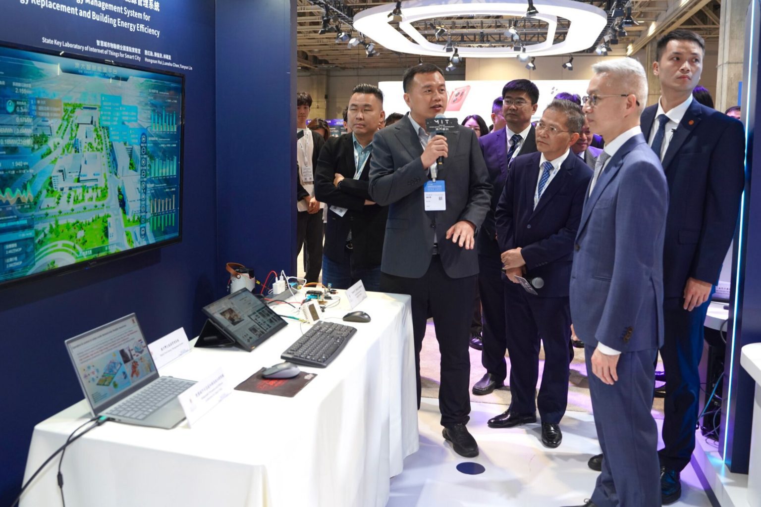 News Express: UM’s research achievements showcased at Global Artificial ...